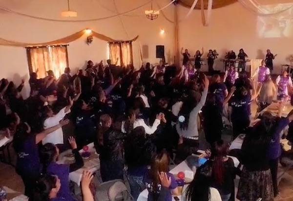 'Many Are Surrendering to Jesus': Migrants Flood to This Mexican Border ...