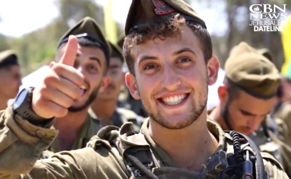 After Hamas Slaying of Their Son, Roey Weiser's Family Honors His ...