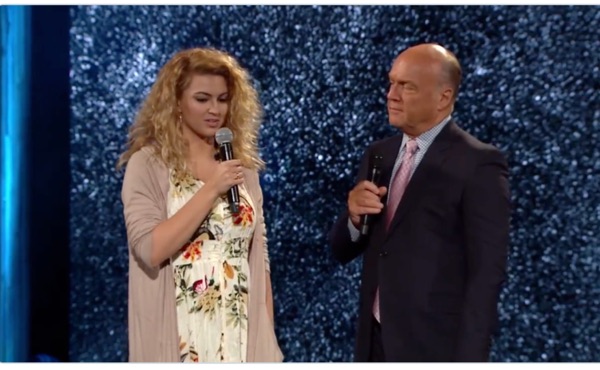 Tori Kelly Hospitalized With Blood Clots after Passing Out, Hundreds Online Pray for Her Healing