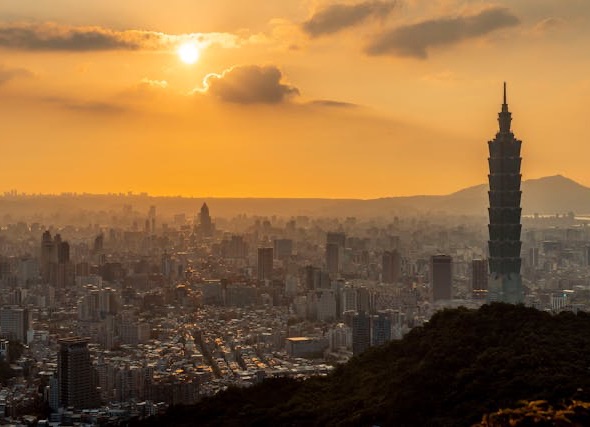 Amid an Earthquake, Taiwan Is Experiencing an Unprecedented Spiritual ...