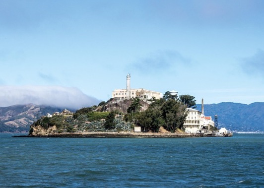 President Trump Orders the Rebuilding and Reopening of Alcatraz Prison ...