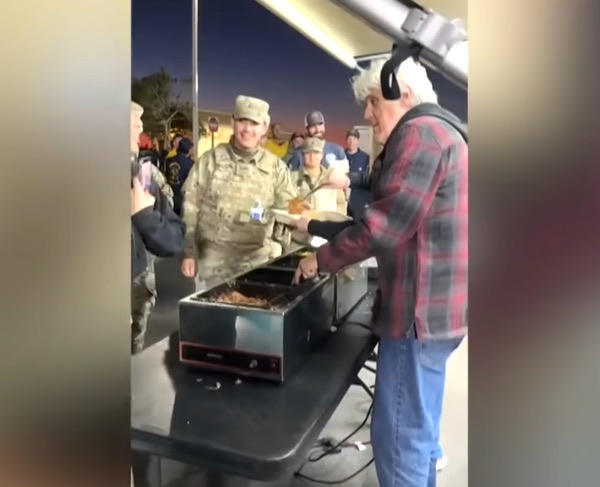 Jay Leno Serves $21,000 Worth of Ribs, Chicken to Los Angeles ...