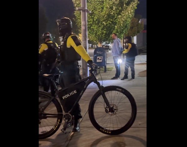 Portland Police Arrest Conservative Journalist Nick Sortor Outside ICE ...