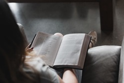 Bible-Reading Resolutions Surge in 2026: 'God Shows Me Something New ...